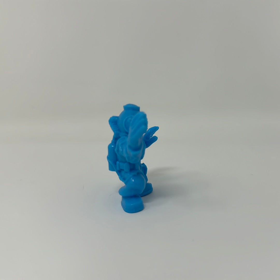 Scooby-Doo! Tiny Mights Mini-figures - M.U.S.C.L.E. - Blue Captain Cut ...