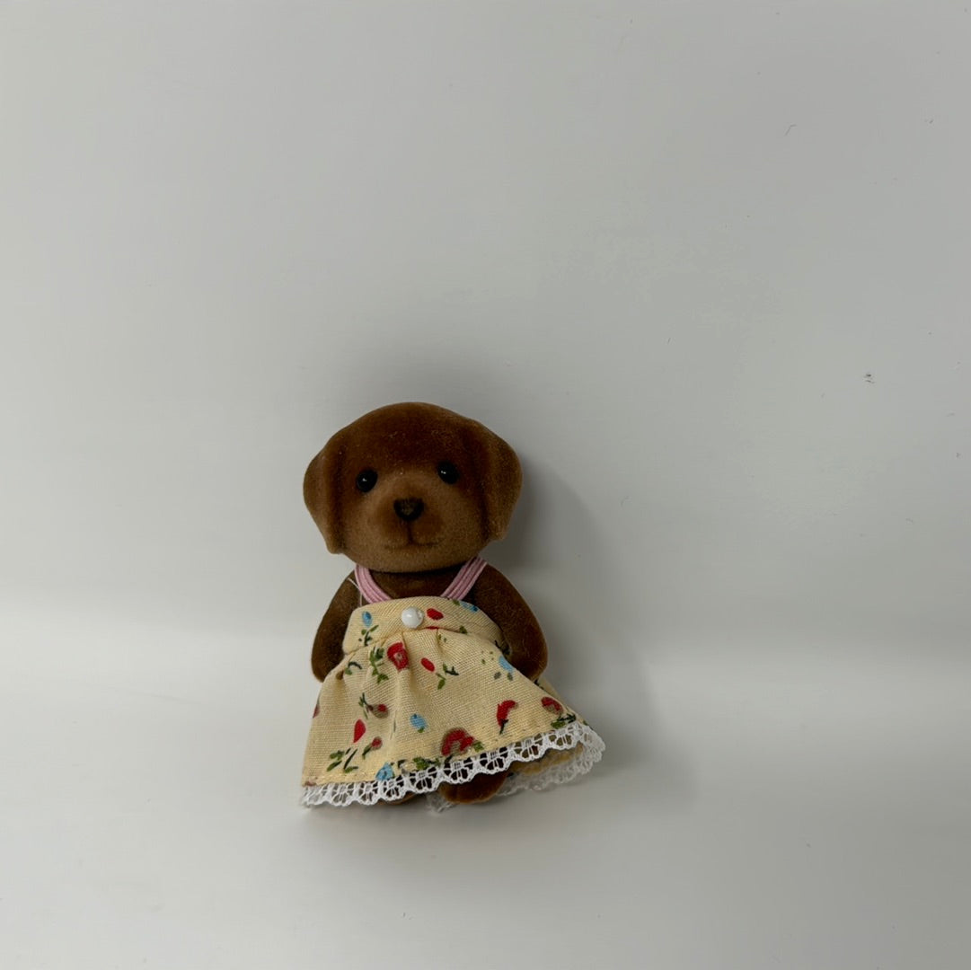 Sylvanian Calico Critters Adorable Cute Flocked Velvet Chocolate Lab P ...
