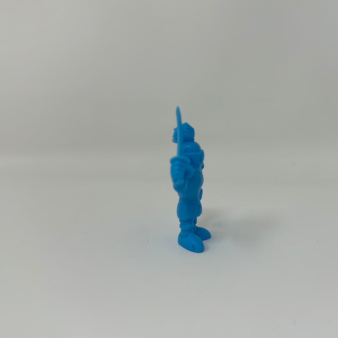 Scooby-Doo! Tiny Mights Mini-figures - M.U.S.C.L.E. - Blue Black Knigh ...