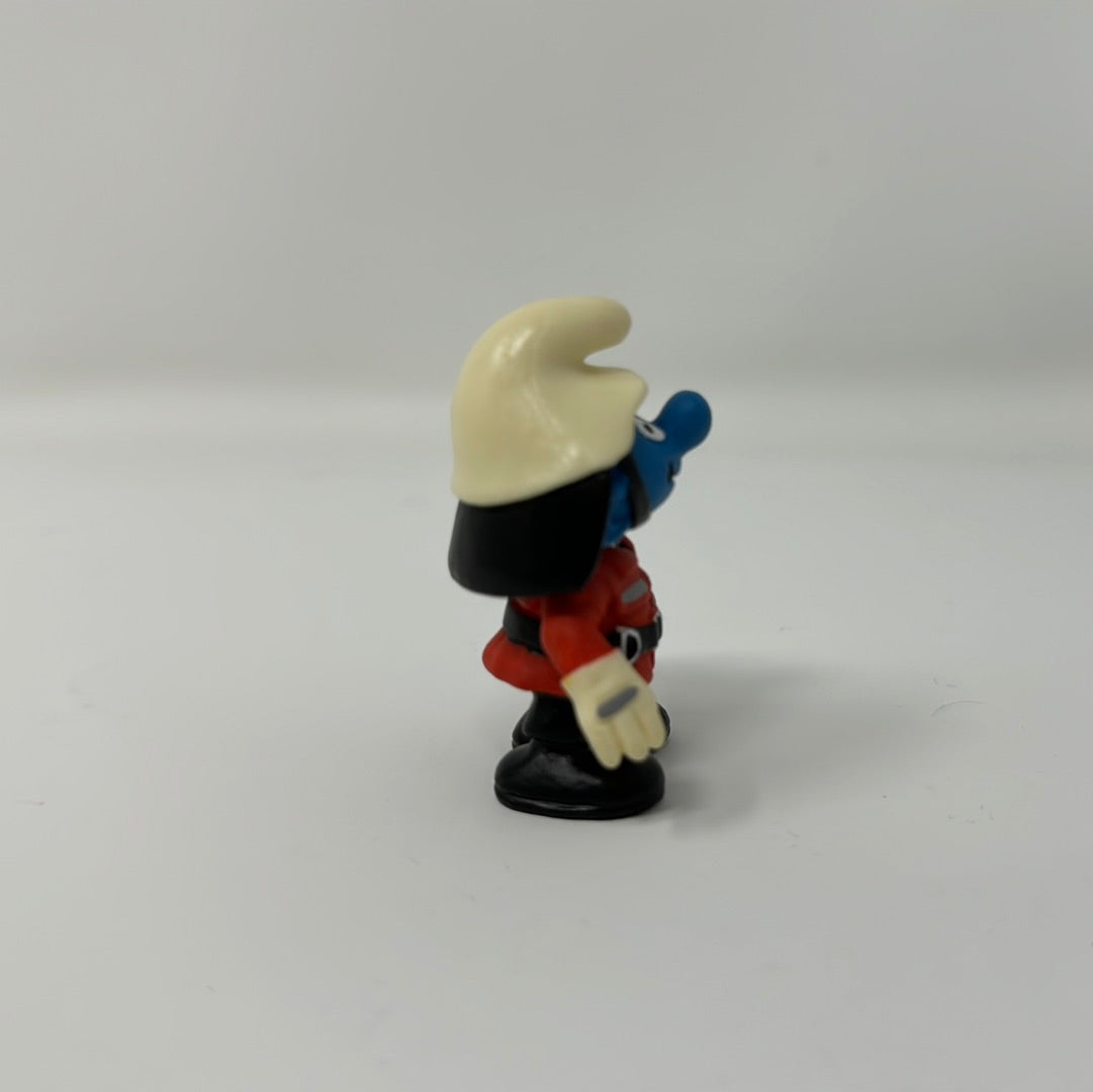 Schleich FIREMAN Fire Chief Firefighter Waterlord Bearer Smurf Figure ...