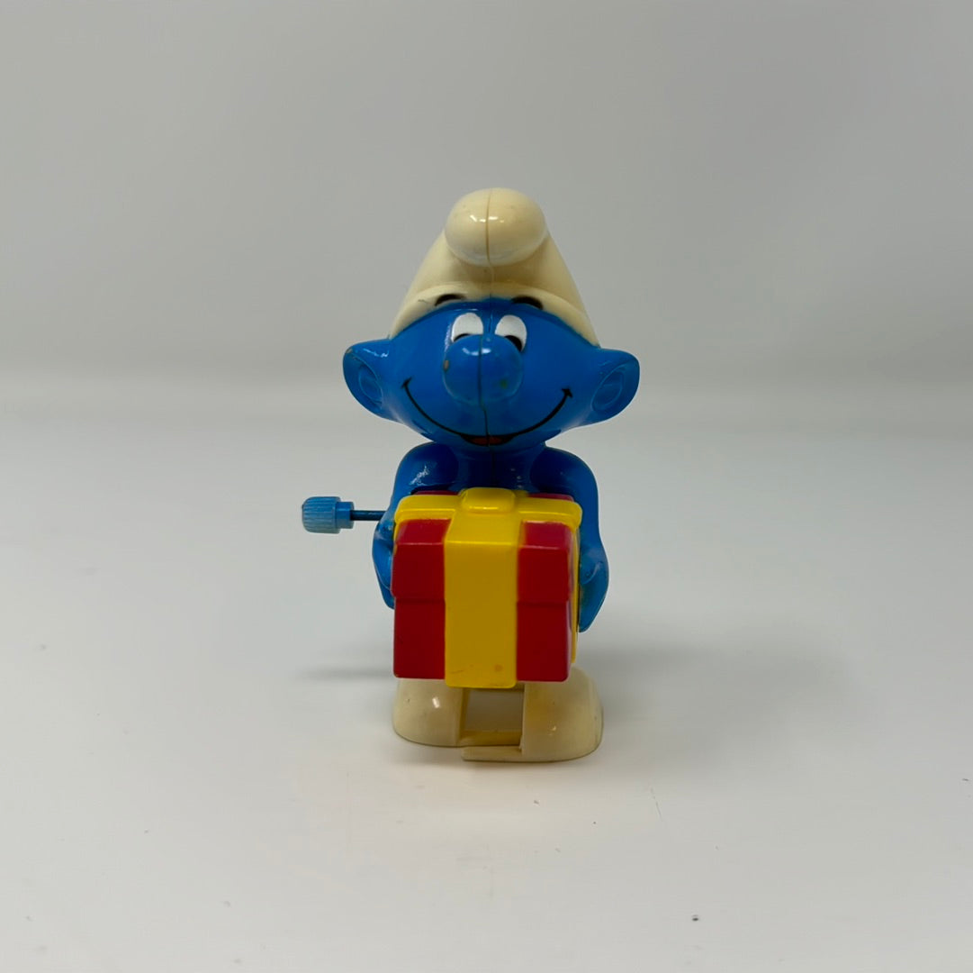Vintage 1982 Wind Up Smurf Figure With Present Galoob 3 Inches Tall ...