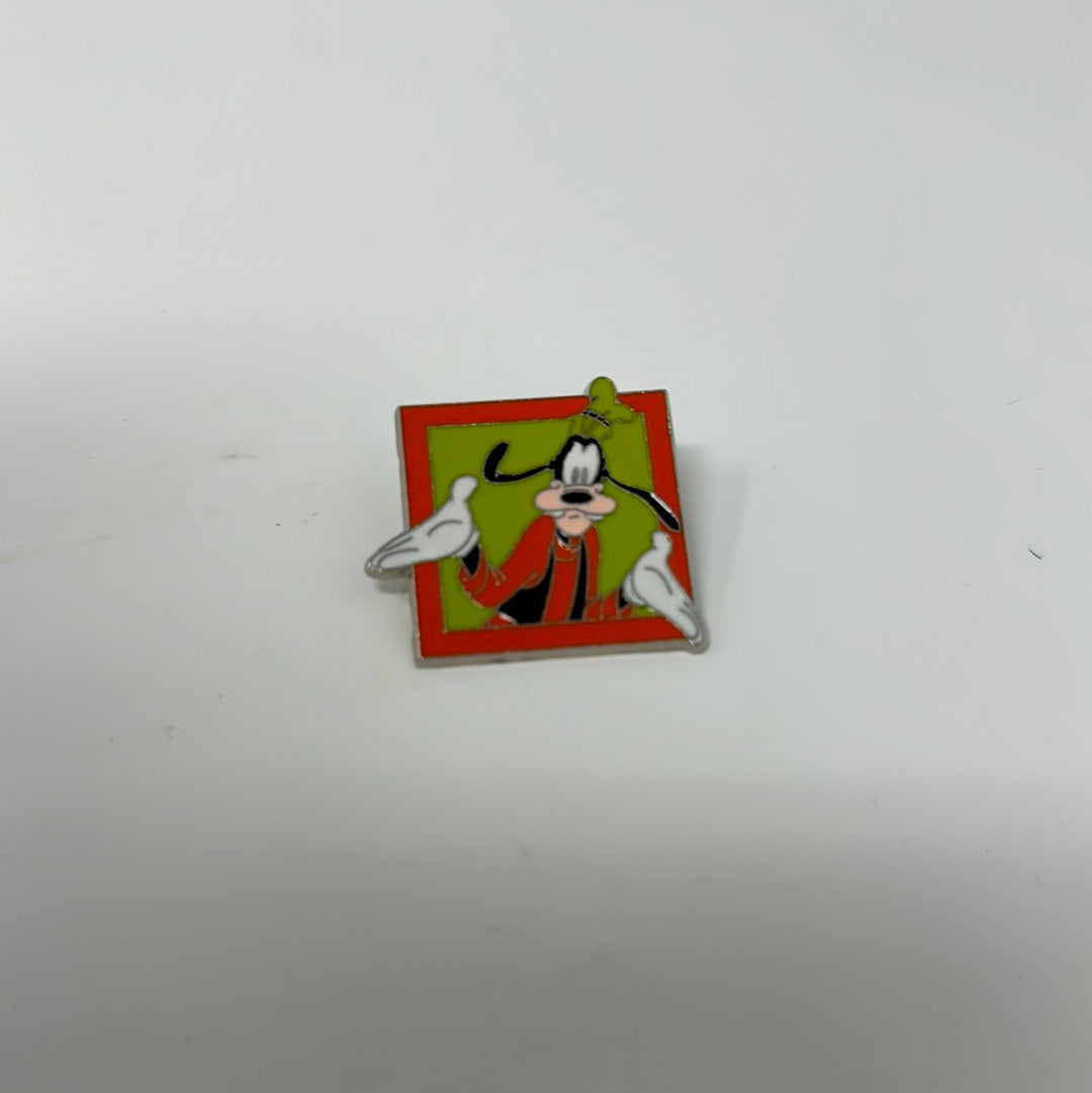 Disney Park Trading Pins Goofy Square Box – shophobbymall