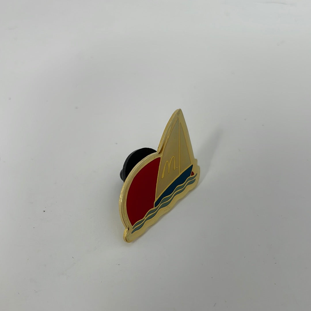 McDonald Fast Food Sailing Sunset Boat Lapel Pin – shophobbymall