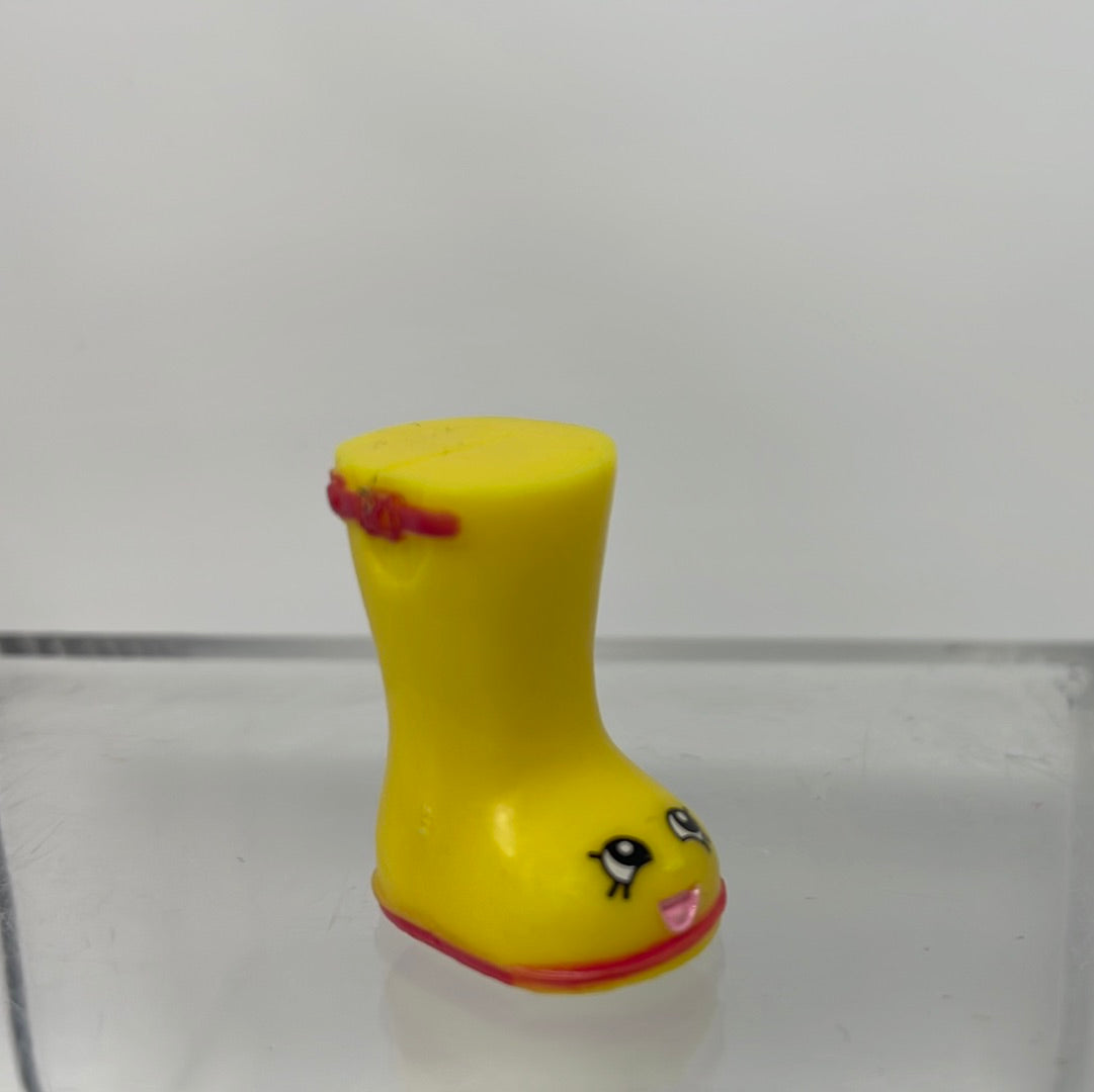 Shopkins Jennifer Rayne 3-045 Yellow Rain Boot Figure Season 3 Rare Fi ...