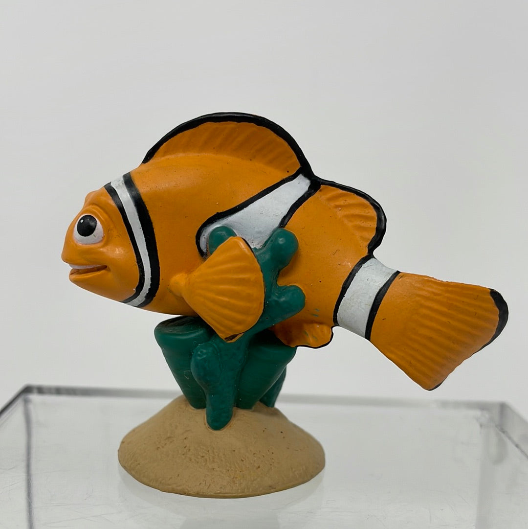 Disney Store Finding Nemo MARLIN Dad Clownfish PVC Cake Topper Figure ...