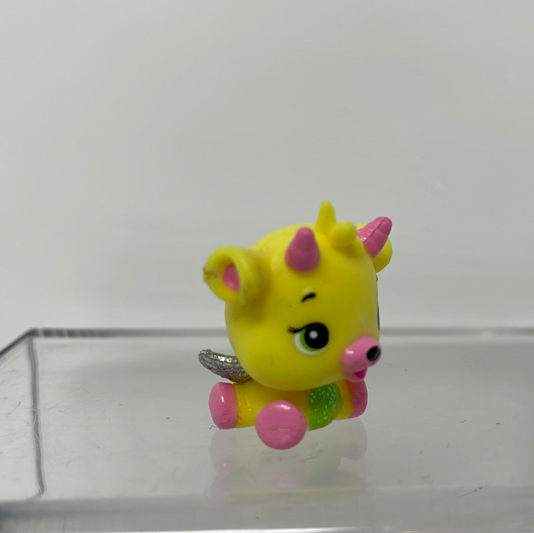 Hatchimals Colleggtibles Yellow Deer Silver Wings Figure – shophobbymall
