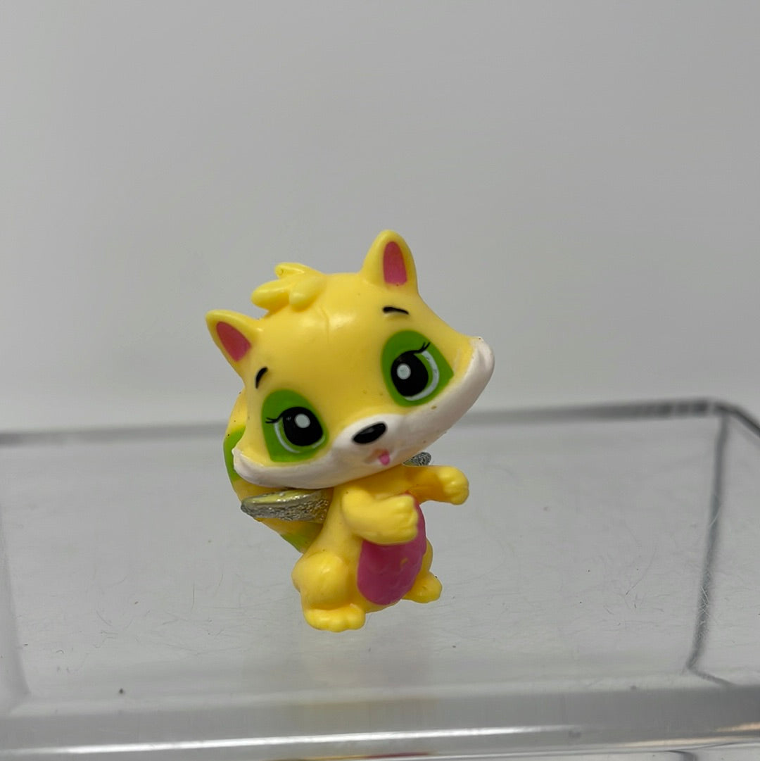 HATCHIMALS COLLEGGTIBLES FIGURE SEASON 3 YELLOW RASPOON cute RACCOON ...